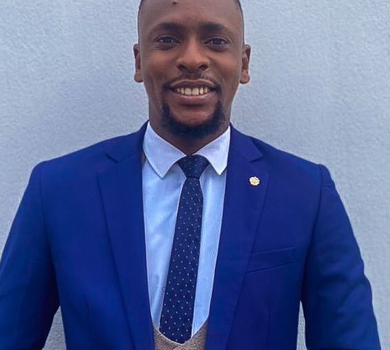 Teachers – The16PlusSchool